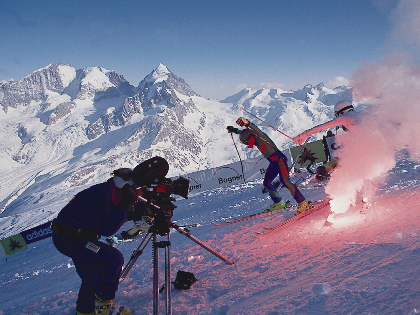 “Skifascination”: Willy As Choreographer | BOGNER